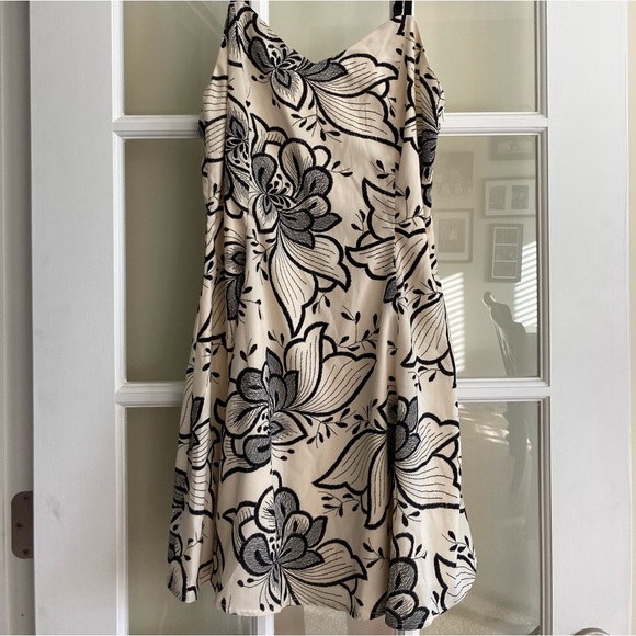 Poema | Dresses | Poema Gorgeous Floral Dress Size Large Beautiful ...